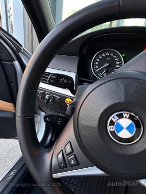 Pelēks BMW 5 Series 2007 Tallina, ar dzinēja tilpumu 3.00 L un nobraukumu 360 tūkst. km par 4750 €, foto 29 vietnē AUTOMOTO.COM.LV
