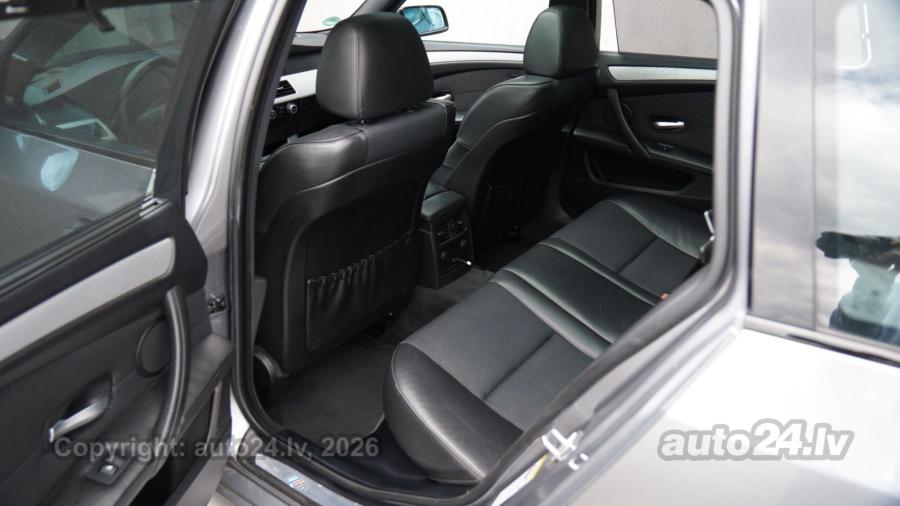 Grey BMW 5 Series 2007 in Tallinn, with an engine capacity of 2.50 L and mileage of 224 thousand km for 7999 €, photo 26 on AUTOMOTO.COM.LV