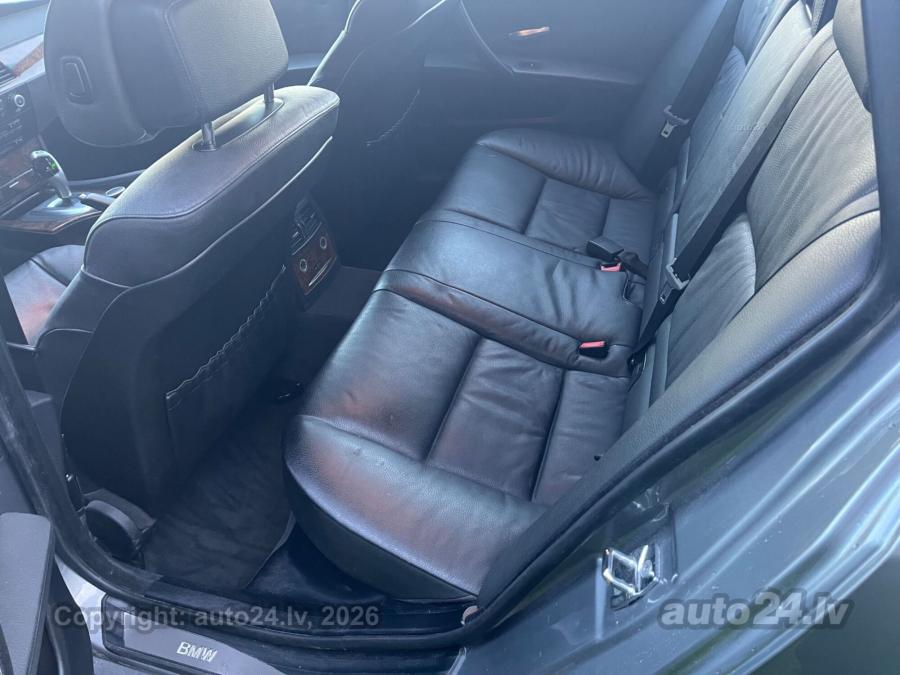 Grey BMW 5 Series 2007 in Tallinn, with an engine capacity of 3.00 L and mileage of 256 thousand km for 8200 €, photo 11 on AUTOMOTO.COM.LV