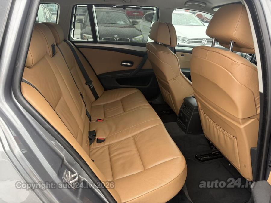 Grey BMW 5 Series 2009 in Viljandi, with an engine capacity of 3.00 L and mileage of 299 thousand km for 5890 €, photo 8 on AUTOMOTO.COM.LV