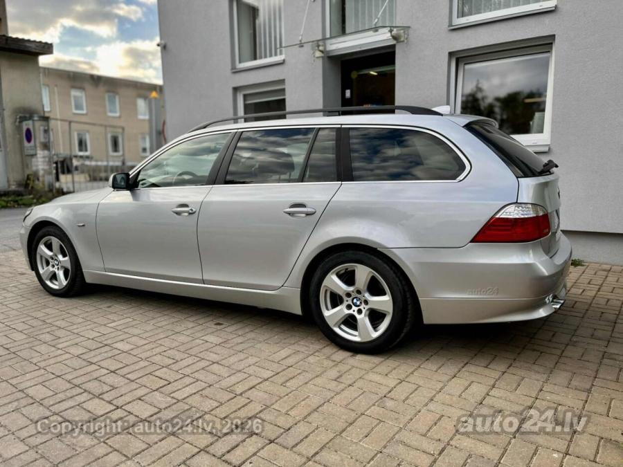 Pelēks BMW 5 Series 2009 Tallina, ar dzinēja tilpumu 3.00 L un nobraukumu 310 tūkst. km par 5500 €, foto 3 vietnē AUTOMOTO.COM.LV