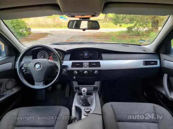 Grey BMW 5 Series 2009 in Valga, with an engine capacity of 2.00 L and mileage of 243 thousand km for 4400 €, photo 10 on AUTOMOTO.COM.LV