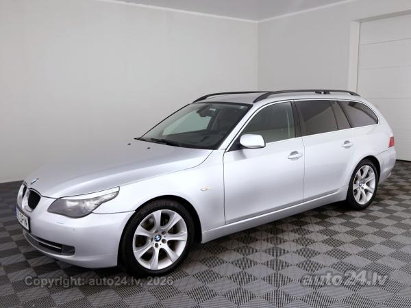Pelēks BMW 5 Series 2009 Tallina, ar dzinēja tilpumu 2.00 L un nobraukumu 236 tūkst. km par 3799 €, foto 2 vietnē AUTOMOTO.COM.LV