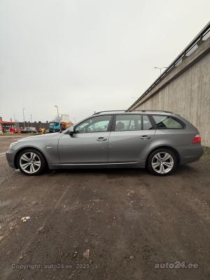 Pelēks BMW 5 Series 2010 Tallina, ar dzinēja tilpumu 2.00 L un nobraukumu 255 tūkst. km par 7490 €, foto 5 vietnē AUTOMOTO.COM.LV
