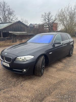 Pelēks BMW 5 Series 2010 Tallina, ar dzinēja tilpumu 3.00 L un nobraukumu 402 tūkst. km par 7000 €, foto 3 vietnē AUTOMOTO.COM.LV