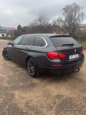 Pelēks BMW 5 Series 2010 Tallina, ar dzinēja tilpumu 3.00 L un nobraukumu 402 tūkst. km par 7000 €, foto 4 vietnē AUTOMOTO.COM.LV