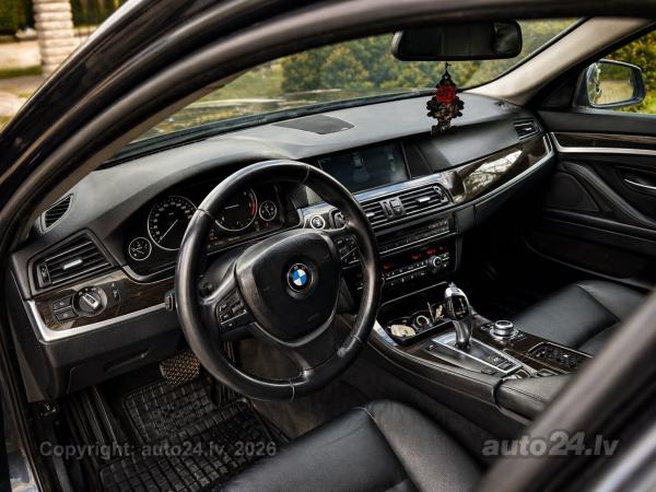 Grey BMW 5 Series 2010 in Valga, with an engine capacity of 2.00 L and mileage of 380 thousand km for 6950 €, photo 10 on AUTOMOTO.COM.LV