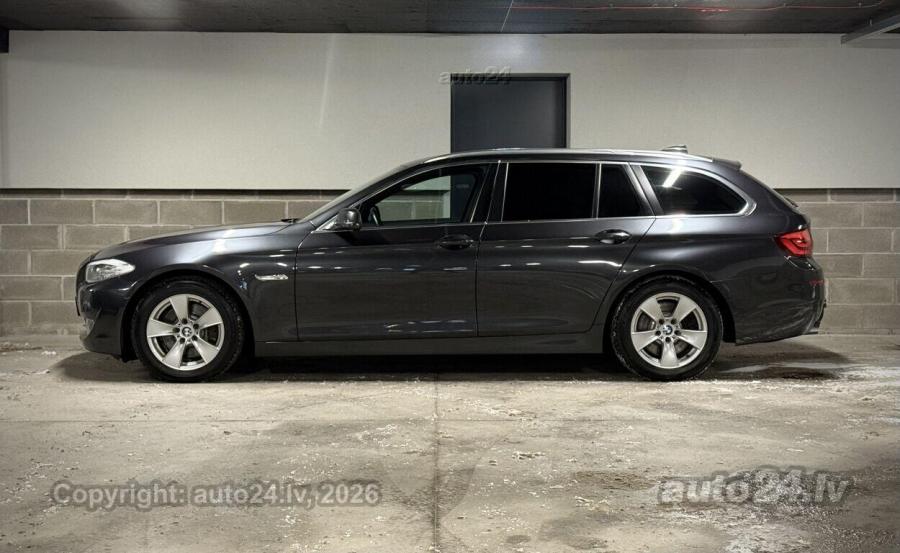 Pelēks BMW 5 Series 2011 Tartu, ar dzinēja tilpumu 3.00 L un nobraukumu 298 tūkst. km par 9500 €, foto 2 vietnē AUTOMOTO.COM.LV