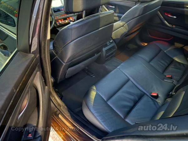 Pelēks BMW 5 Series 2011 Tartu, ar dzinēja tilpumu 3.00 L un nobraukumu 300 tūkst. km par 8500 €, foto 11 vietnē AUTOMOTO.COM.LV