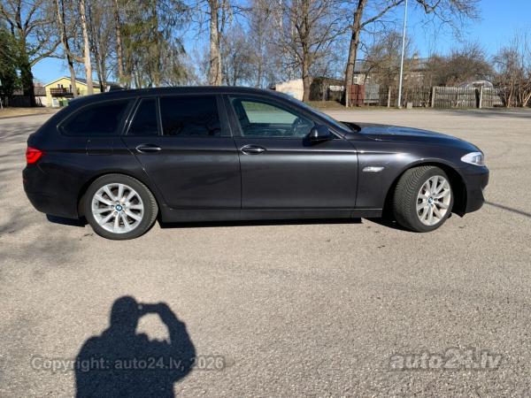 Pelēks BMW 5 Series 2011 Valga, ar dzinēja tilpumu 3.00 L un nobraukumu 304 tūkst. km par 7400 €, foto 2 vietnē AUTOMOTO.COM.LV