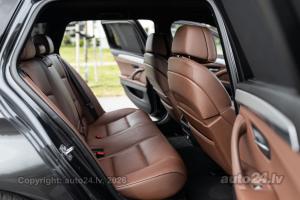 Pelēks BMW 5 Series 2011 Tallina, ar dzinēja tilpumu 3.00 L un nobraukumu 303 tūkst. km par 10999 €, foto 14 vietnē AUTOMOTO.COM.LV