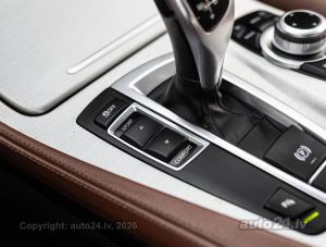 Pelēks BMW 5 Series 2011 Tallina, ar dzinēja tilpumu 3.00 L un nobraukumu 303 tūkst. km par 10999 €, foto 20 vietnē AUTOMOTO.COM.LV