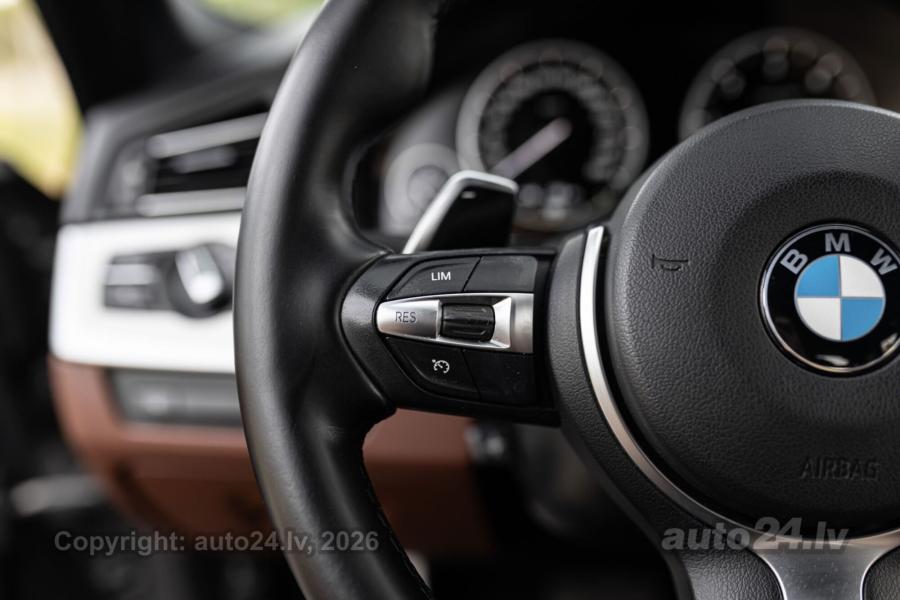 Pelēks BMW 5 Series 2011 Tallina, ar dzinēja tilpumu 3.00 L un nobraukumu 303 tūkst. km par 10999 €, foto 21 vietnē AUTOMOTO.COM.LV