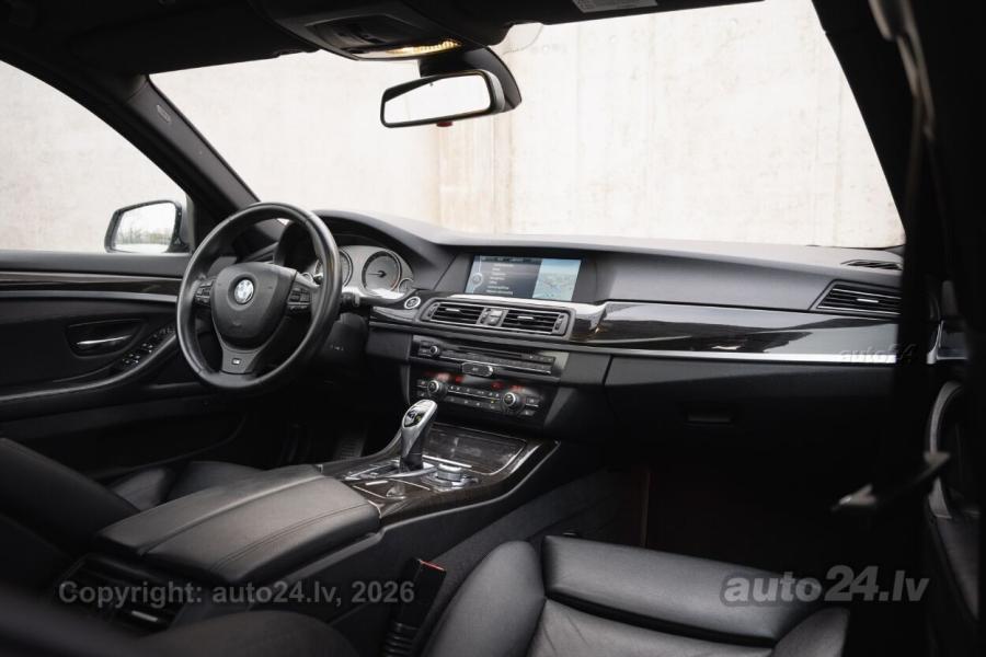 Pelēks BMW 5 Series 2011 Tartu, ar dzinēja tilpumu 3.00 L un nobraukumu 254 tūkst. km par 11600 €, foto 12 vietnē AUTOMOTO.COM.LV