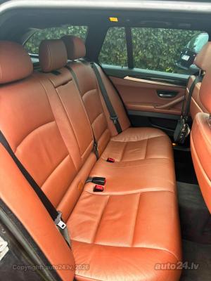Pelēks BMW 5 Series 2011 Tartu, ar dzinēja tilpumu 2.00 L un nobraukumu 291 tūkst. km par 9998 €, foto 23 vietnē AUTOMOTO.COM.LV