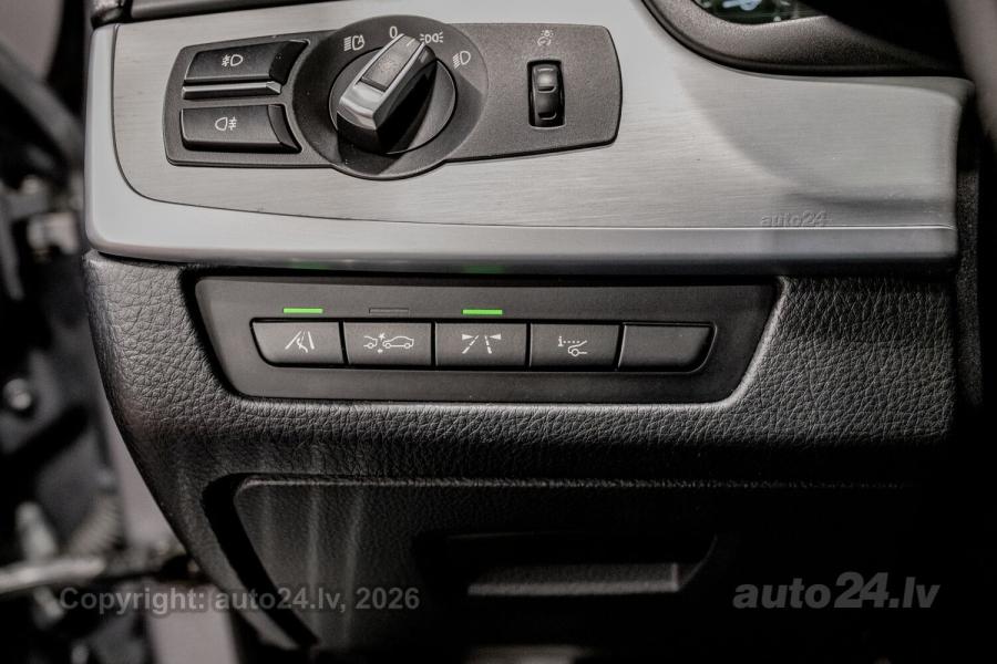 Pelēks BMW 5 Series 2011 Pērnava, ar dzinēja tilpumu 3.00 L un nobraukumu 327 tūkst. km par 10900 €, foto 28 vietnē AUTOMOTO.COM.LV
