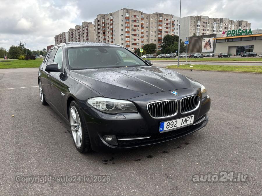 Pelēks BMW 5 Series 2011 Narva, ar dzinēja tilpumu 2.00 L un nobraukumu 340 tūkst. km par 8200 €, foto 6 vietnē AUTOMOTO.COM.LV