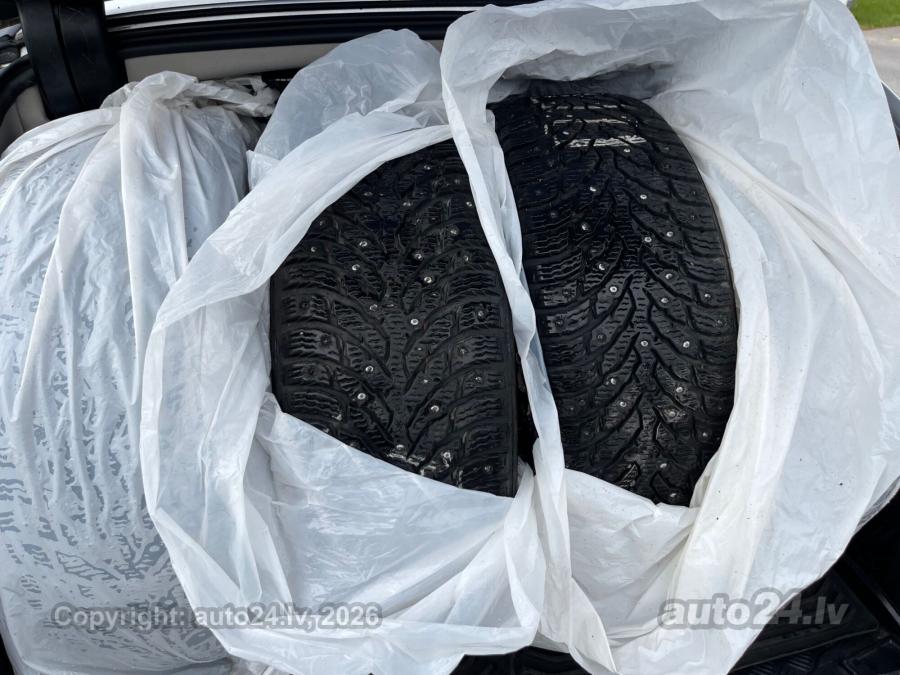 Pelēks BMW 5 Series 2011 Tartu, ar dzinēja tilpumu 3.00 L un nobraukumu 340 tūkst. km par 6999 €, foto 20 vietnē AUTOMOTO.COM.LV