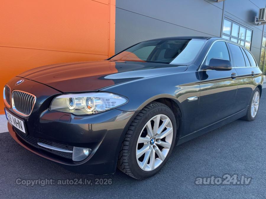 Grey BMW 5 Series 2012 in Kuressaare, with an engine capacity of 2.00 L and mileage of 278 thousand km for 7990 €, photo 1 on AUTOMOTO.COM.LV