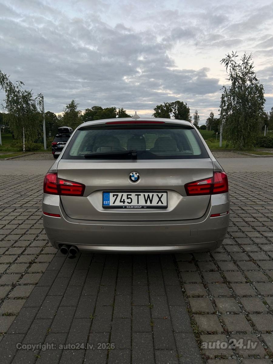Pelēks BMW 5 Series 2012 Tallina, ar dzinēja tilpumu 3.00 L un nobraukumu 316 tūkst. km par 9500 €, foto 3 vietnē AUTOMOTO.COM.LV