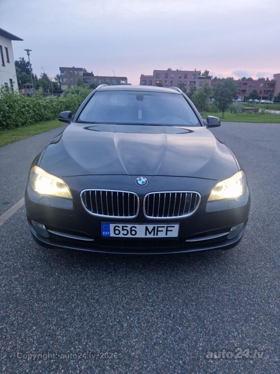 Grey BMW 5 Series 2012 in Tallinn, with an engine capacity of 3.00 L and mileage of 244 thousand km for 13000 €, photo 3 on AUTOMOTO.COM.LV