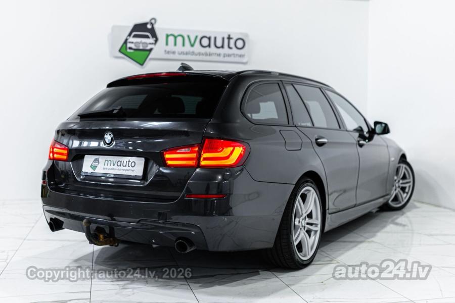Pelēks BMW 5 Series 2012 Tallina, ar dzinēja tilpumu 3.00 L un nobraukumu 261 tūkst. km par 11990 €, foto 9 vietnē AUTOMOTO.COM.LV