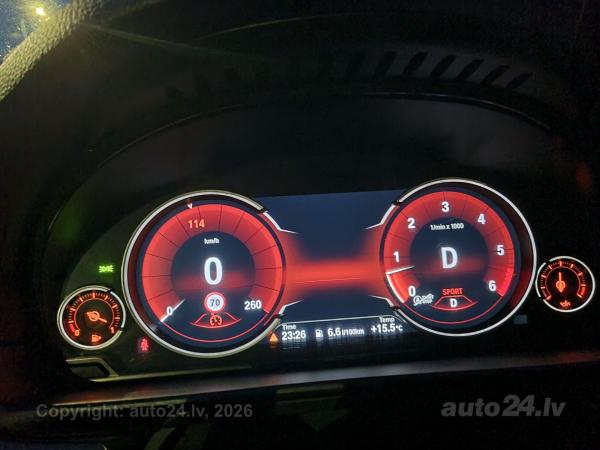 Grey BMW 5 Series 2012 in Tallinn, with an engine capacity of 3.00 L and mileage of 0 thousand km for 10999 €, photo 5 on AUTOMOTO.COM.LV