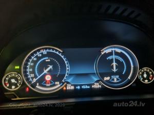 Grey BMW 5 Series 2012 in Tallinn, with an engine capacity of 3.00 L and mileage of 0 thousand km for 10999 €, photo 7 on AUTOMOTO.COM.LV