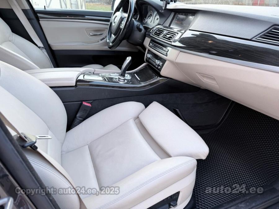 Pelēks BMW 5 Series 2013 Tallina, ar dzinēja tilpumu 3.00 L un nobraukumu 445 tūkst. km par 9400 €, foto 6 vietnē AUTOMOTO.COM.LV