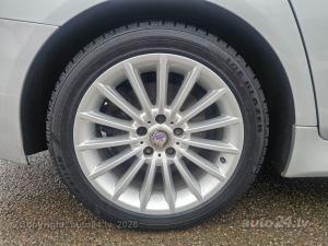 Pelēks BMW 5 Series 2013 Paide, ar dzinēja tilpumu 2.00 L un nobraukumu 295 tūkst. km par 8350 €, foto 26 vietnē AUTOMOTO.COM.LV