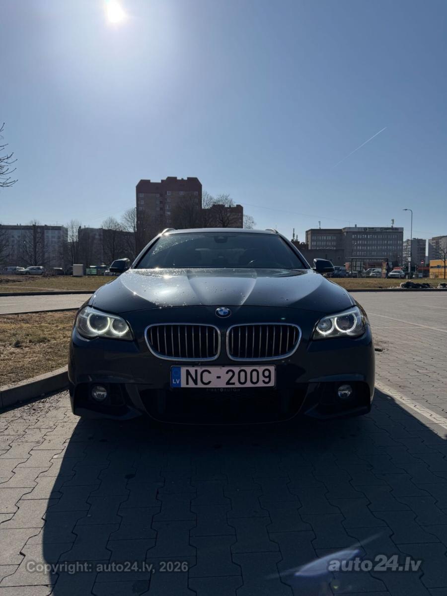 Grey BMW 5 Series 2013 in Riga, with an engine capacity of 3.00 L and mileage of 284 thousand km for 12300 €, photo 11 on AUTOMOTO.COM.LV