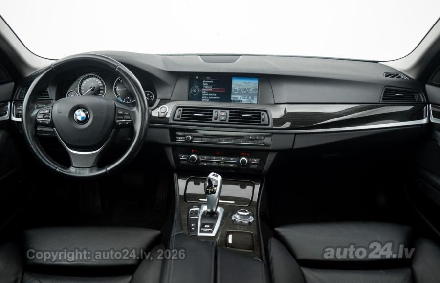 Pelēks BMW 5 Series 2013 Tallina, ar dzinēja tilpumu 2.00 L un nobraukumu 244 tūkst. km par 10999 €, foto 13 vietnē AUTOMOTO.COM.LV