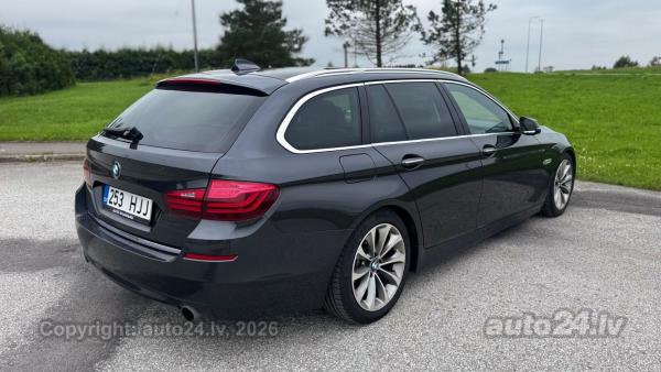 Pelēks BMW 5 Series 2013 Tallina, ar dzinēja tilpumu 3.00 L un nobraukumu 330 tūkst. km par 12900 €, foto 3 vietnē AUTOMOTO.COM.LV