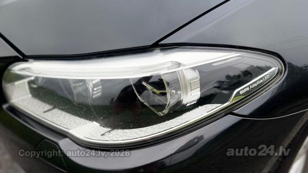 Pelēks BMW 5 Series 2013 Tallina, ar dzinēja tilpumu 3.00 L un nobraukumu 330 tūkst. km par 12900 €, foto 7 vietnē AUTOMOTO.COM.LV