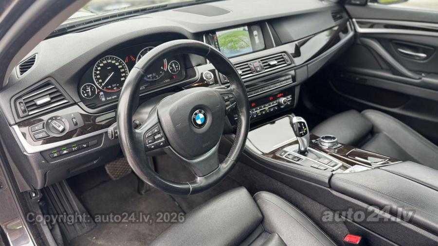 Grey BMW 5 Series 2013 in Tallinn, with an engine capacity of 3.00 L and mileage of 330 thousand km for 12900 €, photo 9 on AUTOMOTO.COM.LV