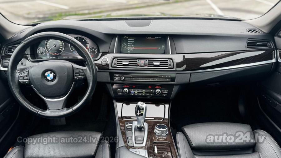 Grey BMW 5 Series 2013 in Tallinn, with an engine capacity of 3.00 L and mileage of 330 thousand km for 12900 €, photo 11 on AUTOMOTO.COM.LV