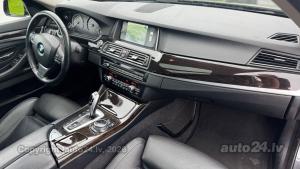 Grey BMW 5 Series 2013 in Tallinn, with an engine capacity of 3.00 L and mileage of 330 thousand km for 12900 €, photo 13 on AUTOMOTO.COM.LV