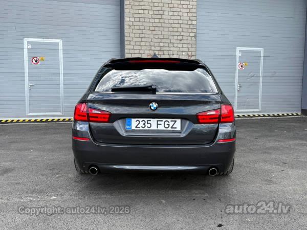 Grey BMW 5 Series 2013 in Paide, with an engine capacity of 3.00 L and mileage of 304 thousand km for 12590 €, photo 7 on AUTOMOTO.COM.LV