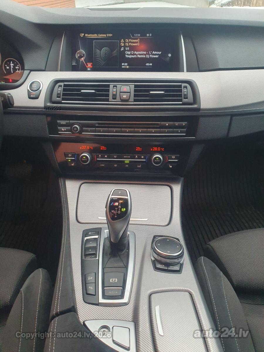 Grey BMW 5 Series 2014 in Viljandi, with an engine capacity of 3.00 L and mileage of 369 thousand km for 14500 €, photo 18 on AUTOMOTO.COM.LV