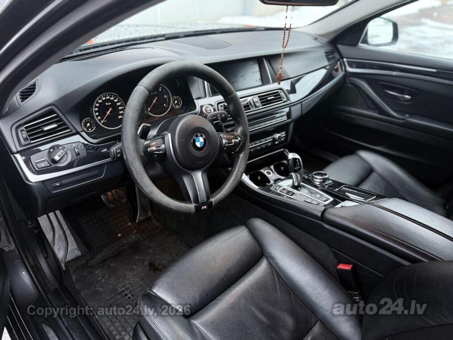 Pelēks BMW 5 Series 2014 Kuresāre, ar dzinēja tilpumu 2.00 L un nobraukumu 259 tūkst. km par 13995 €, foto 12 vietnē AUTOMOTO.COM.LV