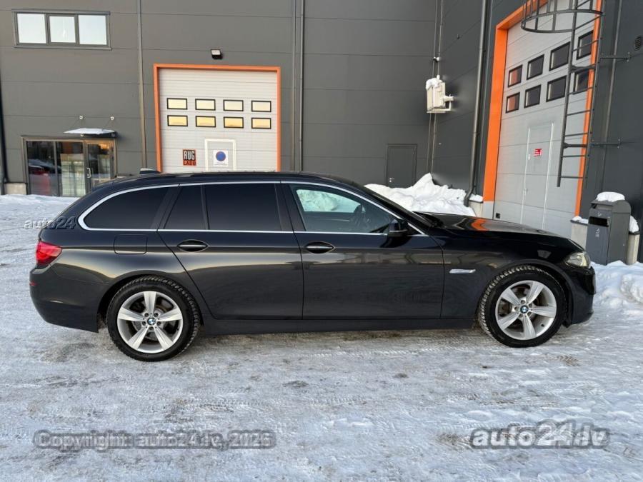 Pelēks BMW 5 Series 2014 Kuresāre, ar dzinēja tilpumu 2.00 L un nobraukumu 259 tūkst. km par 13500 €, foto 8 vietnē AUTOMOTO.COM.LV