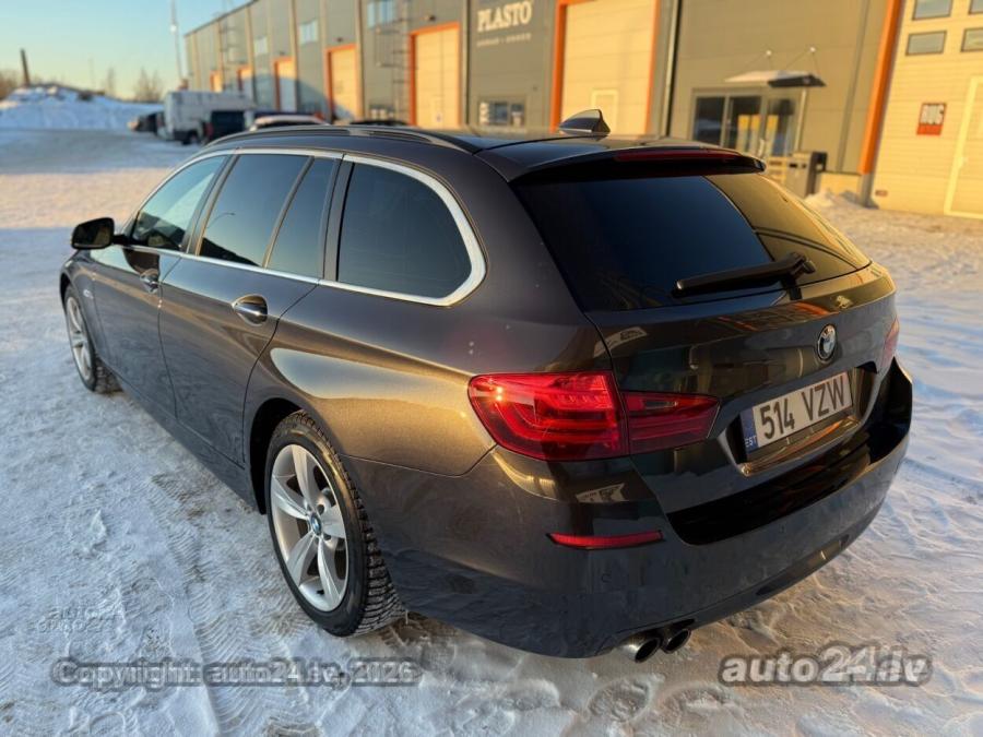 Pelēks BMW 5 Series 2014 Kuresāre, ar dzinēja tilpumu 2.00 L un nobraukumu 259 tūkst. km par 13500 €, foto 12 vietnē AUTOMOTO.COM.LV