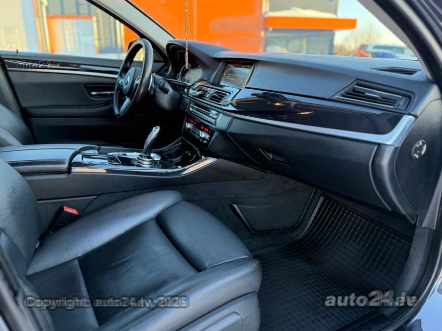 Pelēks BMW 5 Series 2014 Kuresāre, ar dzinēja tilpumu 2.00 L un nobraukumu 259 tūkst. km par 13500 €, foto 14 vietnē AUTOMOTO.COM.LV