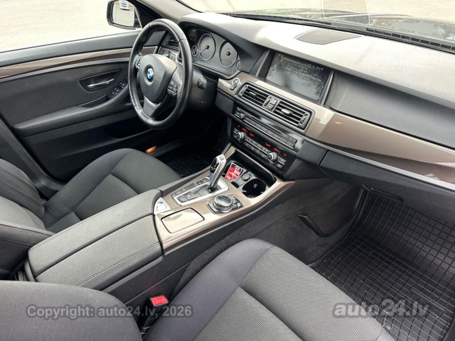 Grey BMW 5 Series 2014 in Tartu, with an engine capacity of 3.00 L and mileage of 292 thousand km for 10990 €, photo 14 on AUTOMOTO.COM.LV