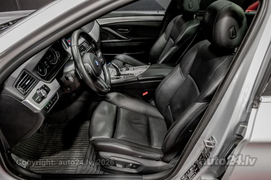 Pelēks BMW 5 Series 2014 Pērnava, ar dzinēja tilpumu 3.00 L un nobraukumu 279 tūkst. km par 14999 €, foto 13 vietnē AUTOMOTO.COM.LV