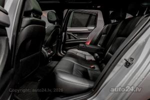 Pelēks BMW 5 Series 2014 Pērnava, ar dzinēja tilpumu 3.00 L un nobraukumu 279 tūkst. km par 14999 €, foto 16 vietnē AUTOMOTO.COM.LV