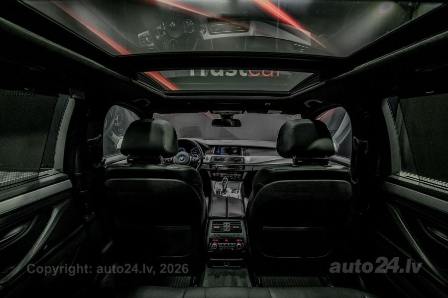 Pelēks BMW 5 Series 2014 Pērnava, ar dzinēja tilpumu 3.00 L un nobraukumu 279 tūkst. km par 14999 €, foto 20 vietnē AUTOMOTO.COM.LV
