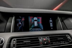 Pelēks BMW 5 Series 2014 Pērnava, ar dzinēja tilpumu 3.00 L un nobraukumu 279 tūkst. km par 14999 €, foto 29 vietnē AUTOMOTO.COM.LV