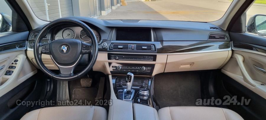 Pelēks BMW 5 Series 2014 Tallina, ar dzinēja tilpumu 2.00 L un nobraukumu 267 tūkst. km par 12500 €, foto 11 vietnē AUTOMOTO.COM.LV