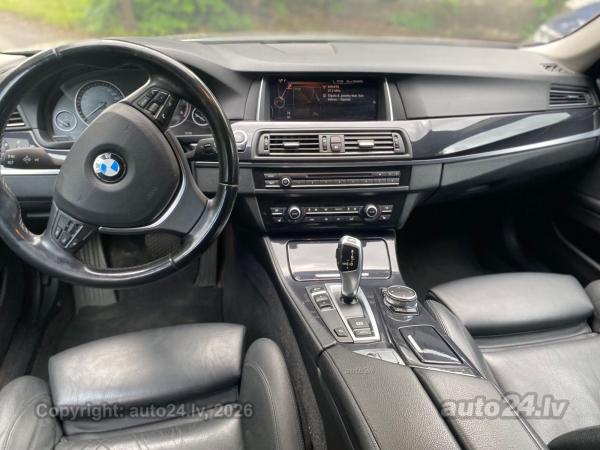 Pelēks BMW 5 Series 2014 Tallina, ar dzinēja tilpumu 2.00 L un nobraukumu 279 tūkst. km par 9600 €, foto 5 vietnē AUTOMOTO.COM.LV